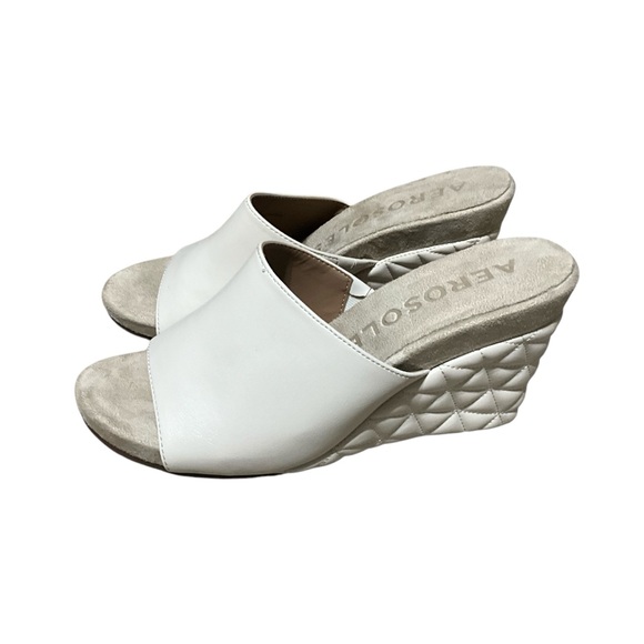 AEROSOLES | Shoes | Aerosoles Womens Cream Wedge Sandals 85 | Poshmark